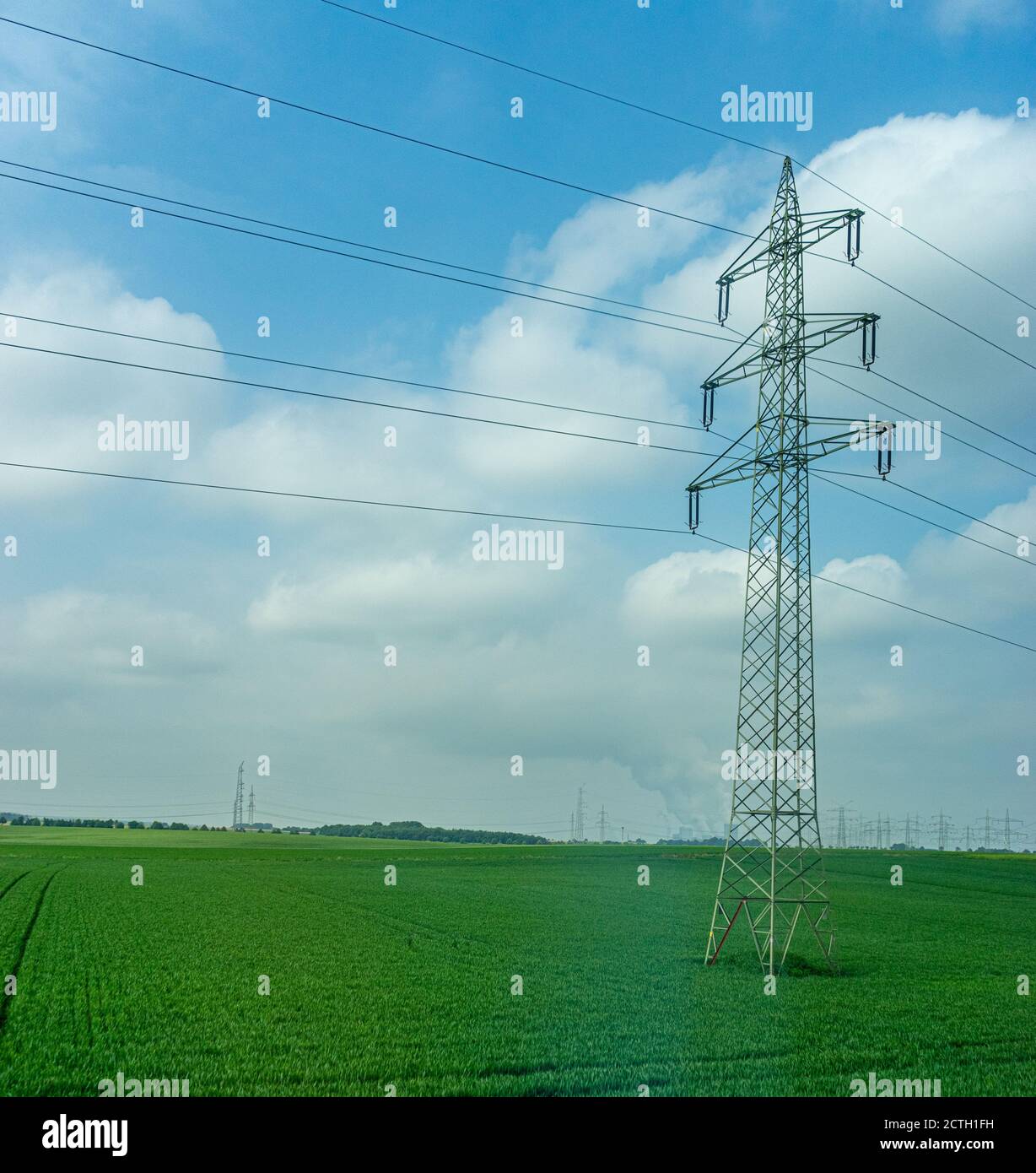 Vertical shot overhead power hi-res stock photography and images - Alamy