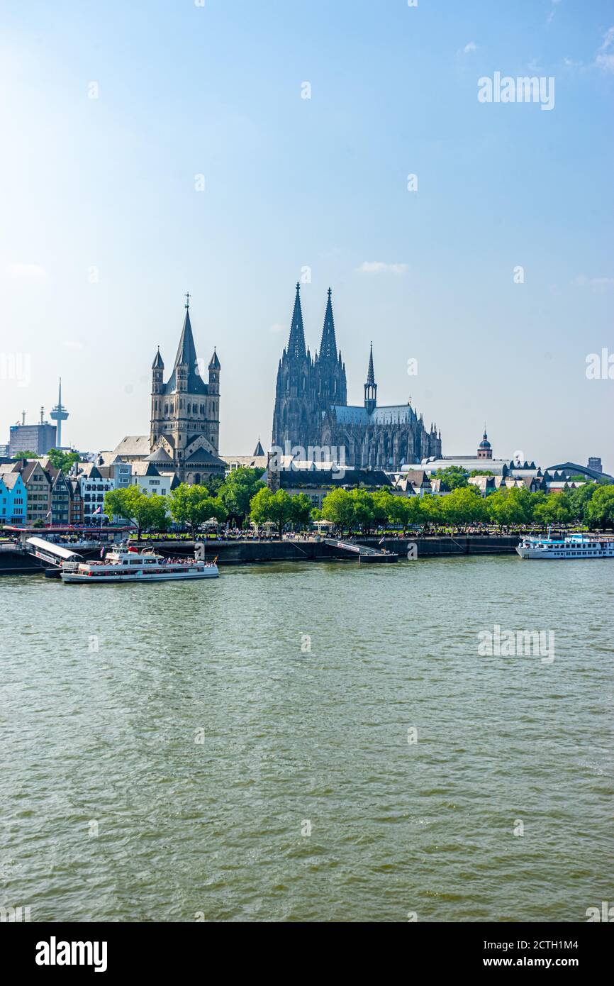 Beautiful view of the Cologne Cathedral in Germany behind the river ...