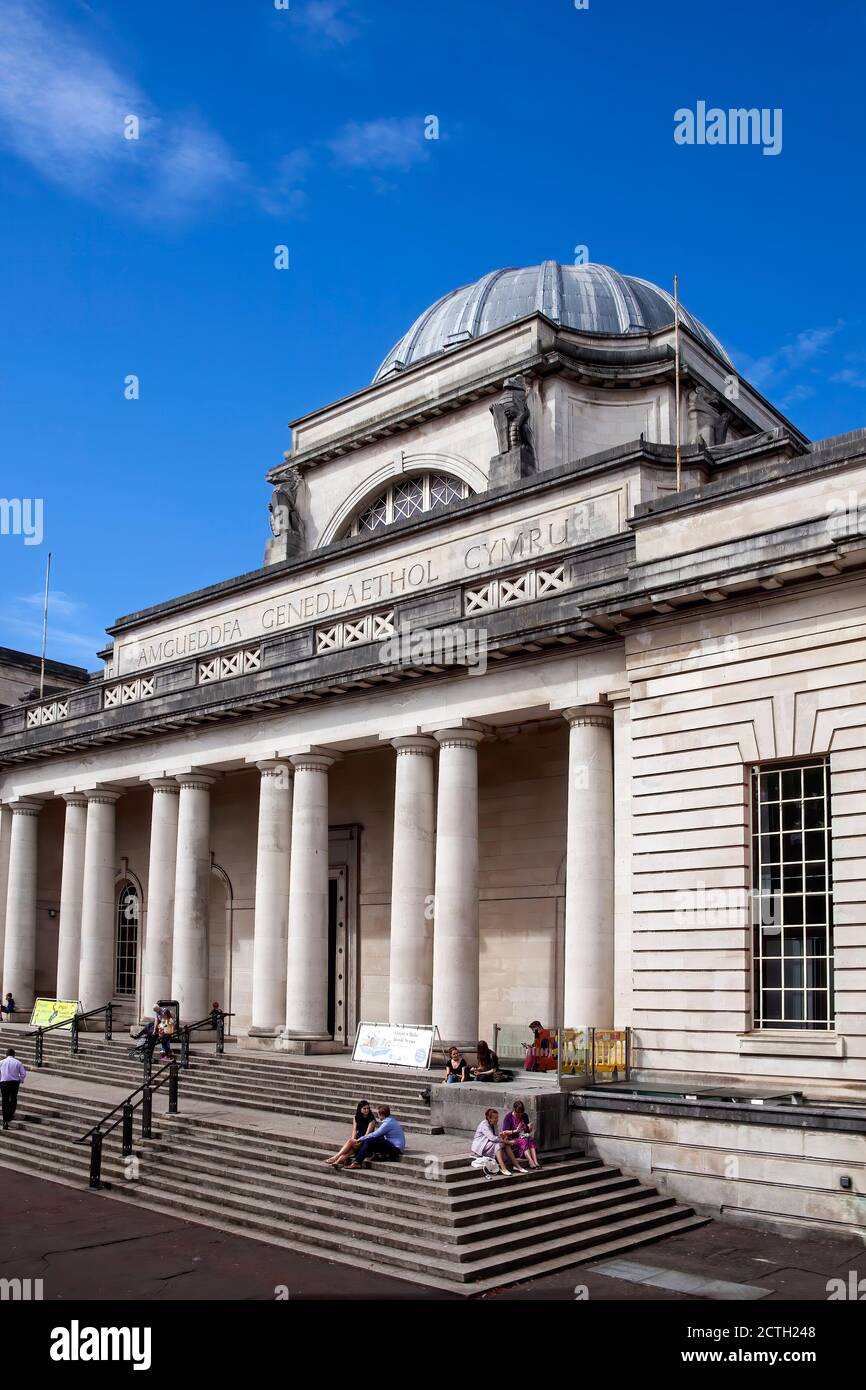 Cardiff national museum art gallery hi-res stock photography and images ...