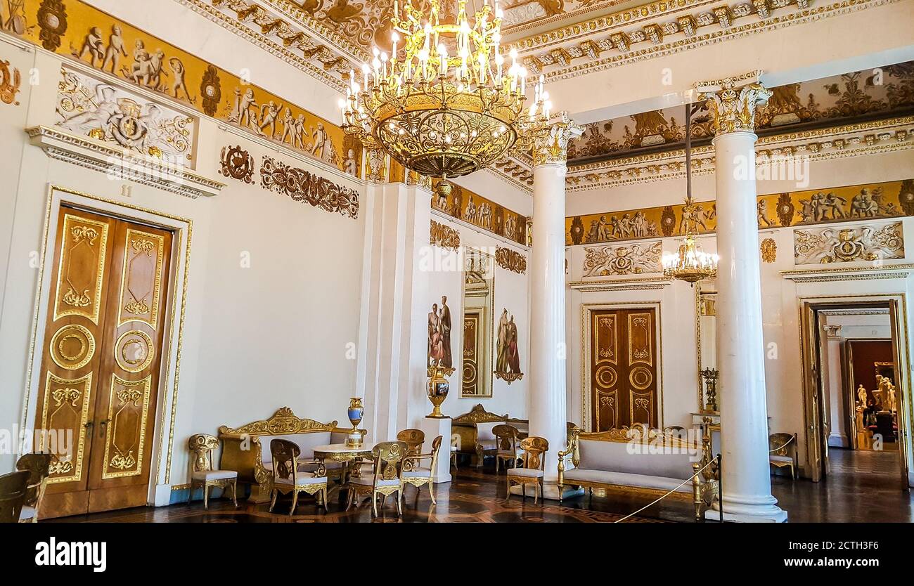 Interior of Mikhailovsky Palace (The State Russian Museum) in St ...