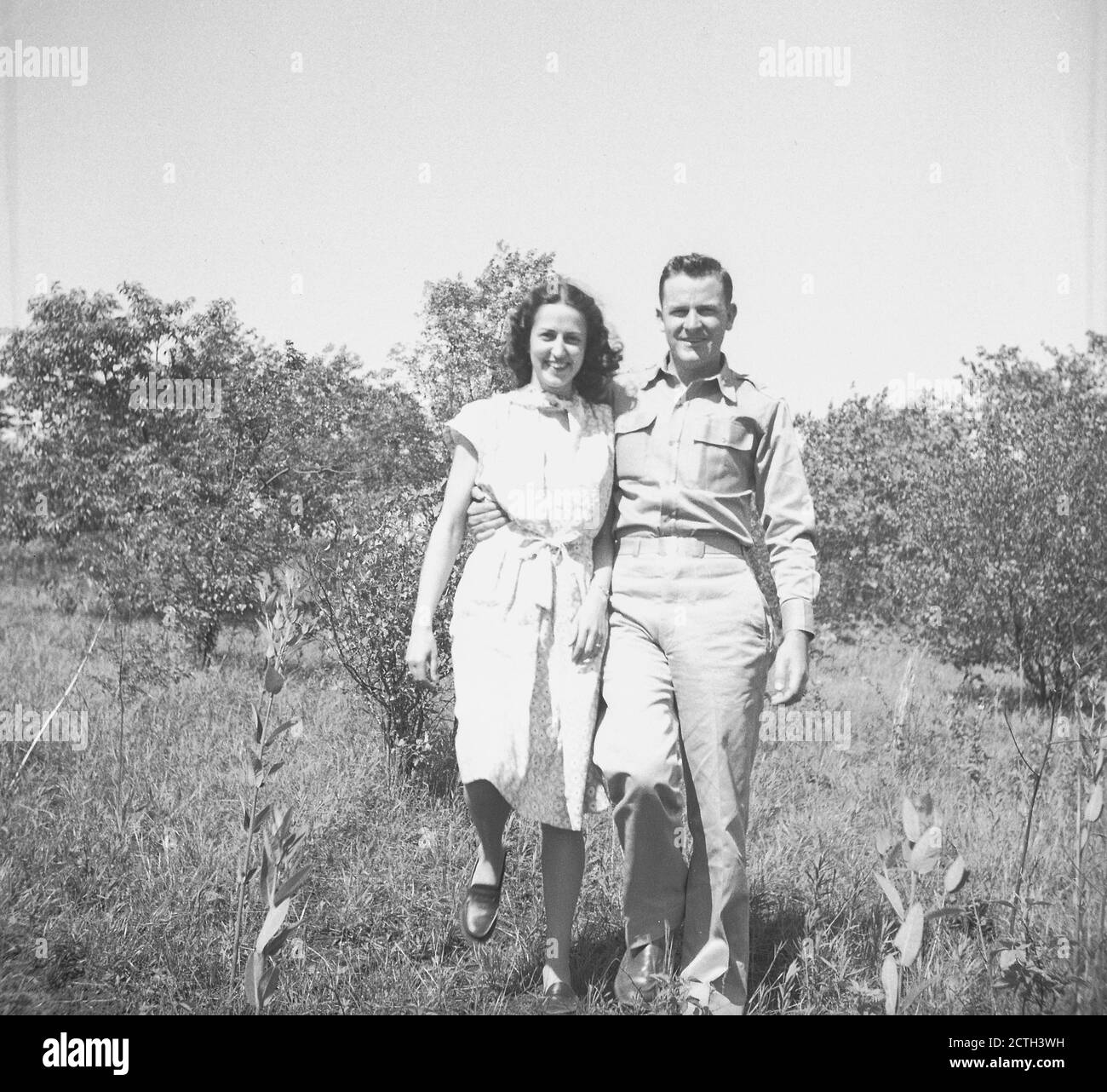 1940s couple hi-res stock photography and images - Alamy