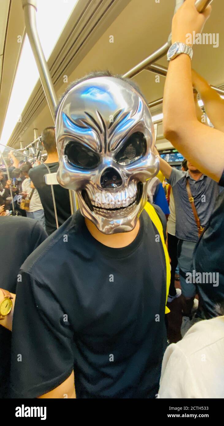 Boy in the mask hi-res stock photography and images - Alamy