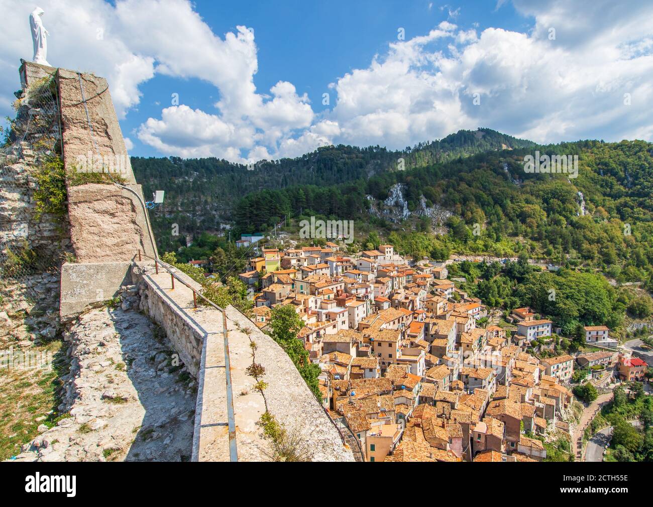 One of the most picturesque villages of the Apennine Mountains, Cervara ...