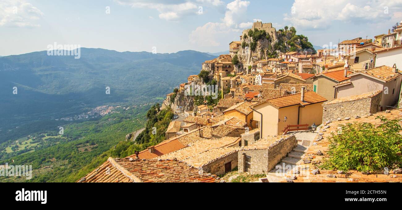 One of the most picturesque villages of the Apennine Mountains, Cervara ...