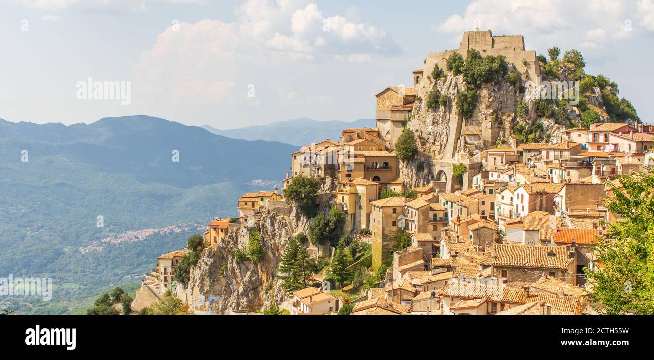 One of the most picturesque villages of the Apennine Mountains, Cervara ...