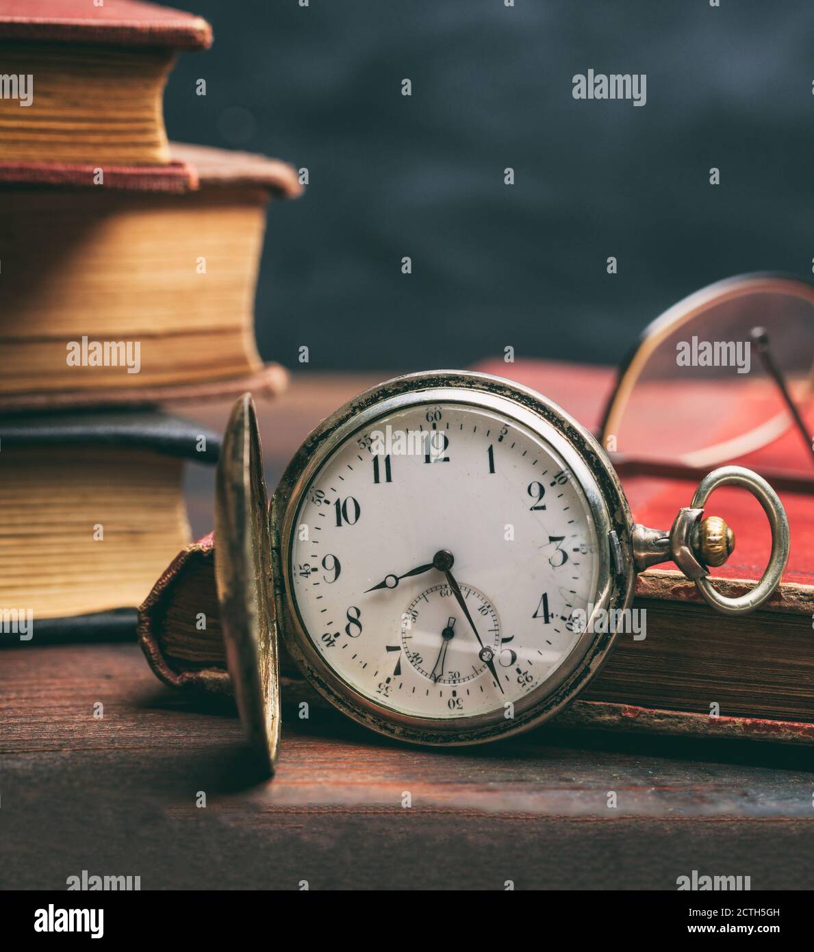 Antique Pocket Watch Wallpaper