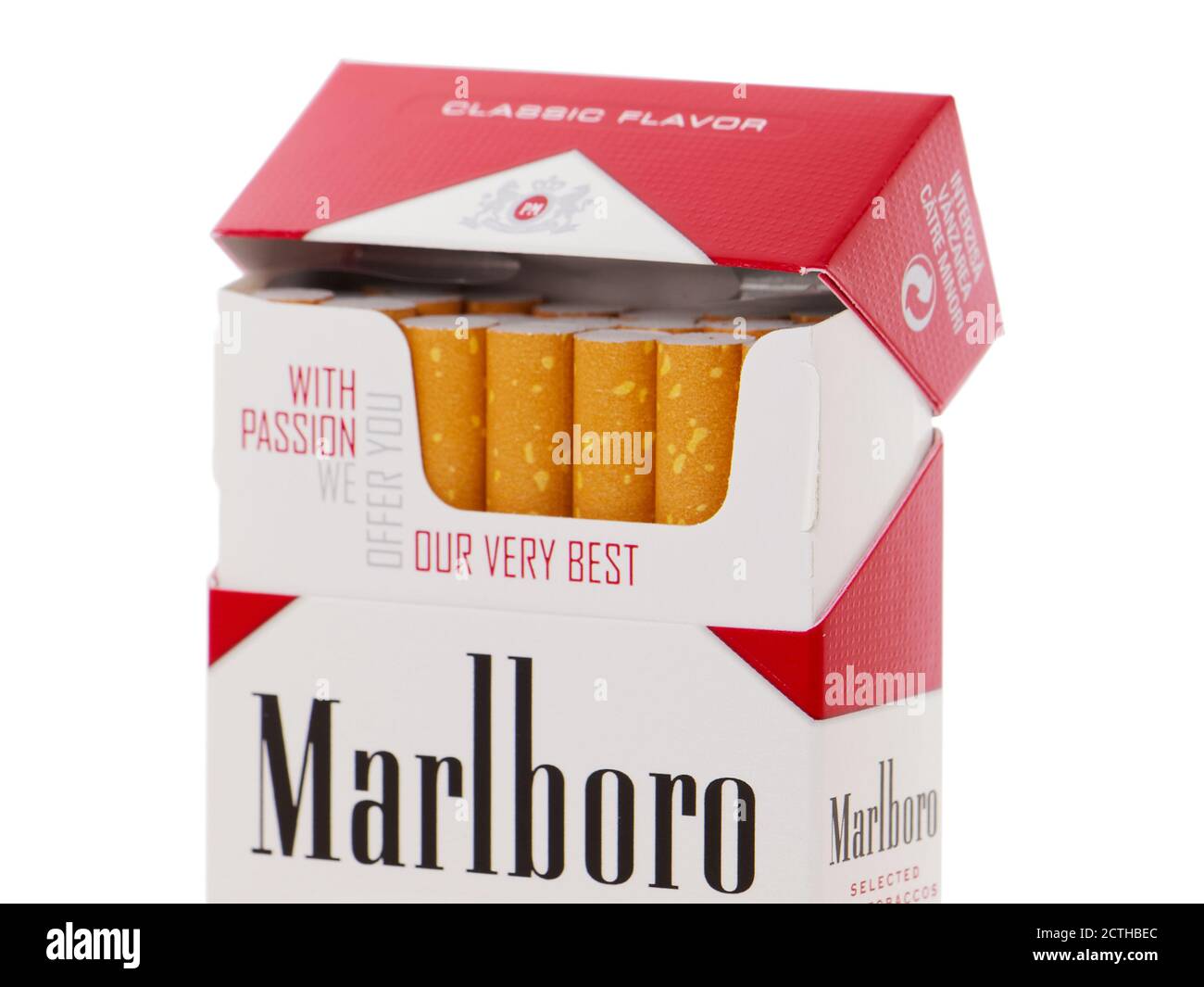 Philip morris cigarettes packet hi-res stock photography and images - Alamy