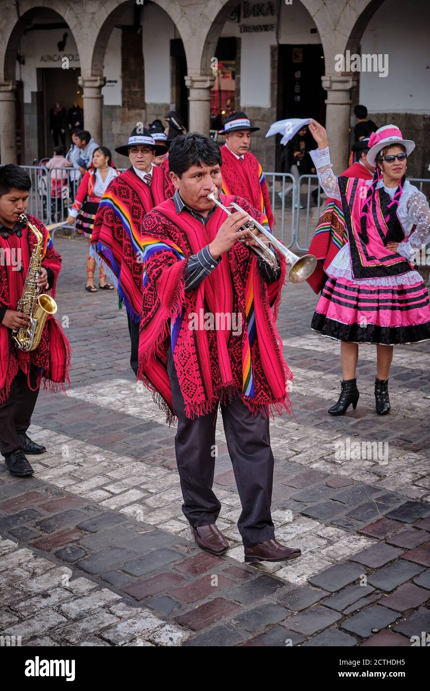 Cusco peru music hi-res stock photography and images - Alamy