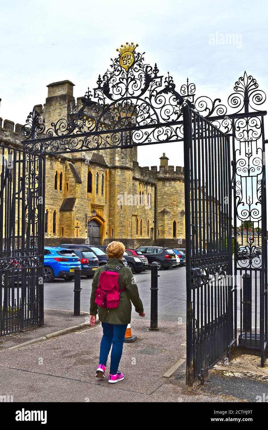Cecily Hill Barracks(1857) was an armoury & is known as The Castle ...