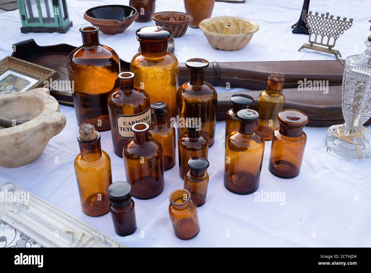 Antique chemical bottles hi-res stock photography and images - Alamy