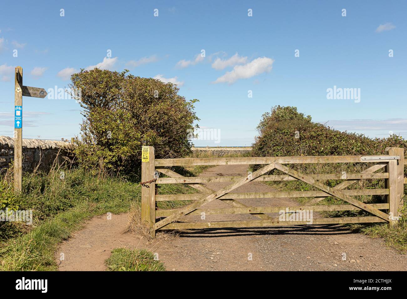Boulmer lifeboat hi-res stock photography and images - Alamy