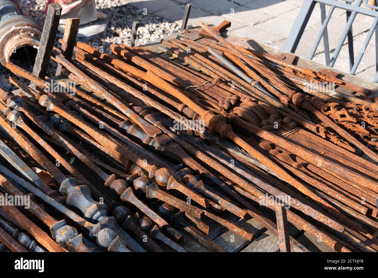 Rebar fence hi-res stock photography and images - Alamy