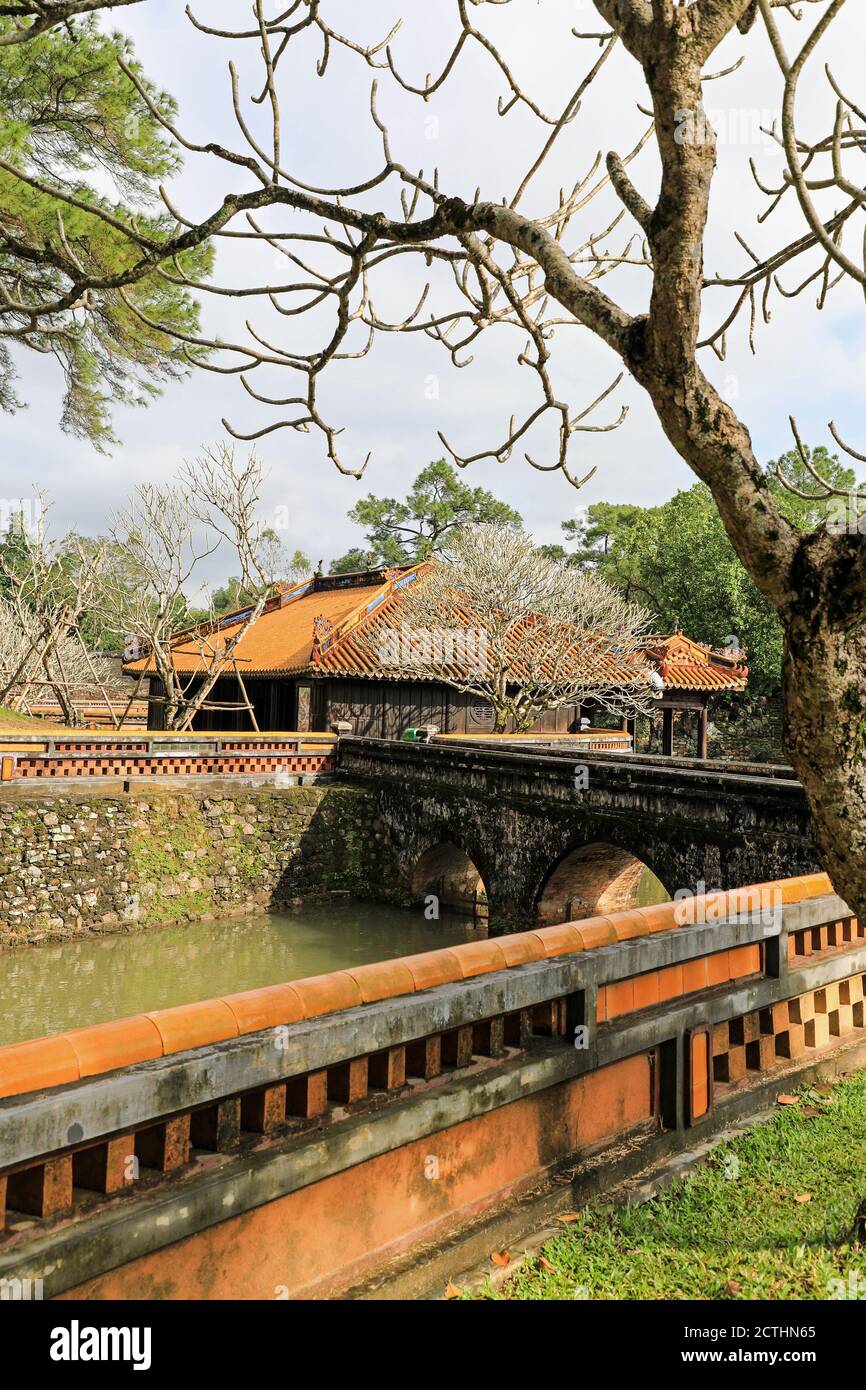 Xung Khiem Pavilion and lotus pool, Luu Khiem Lake, at tomb of Emperor ...