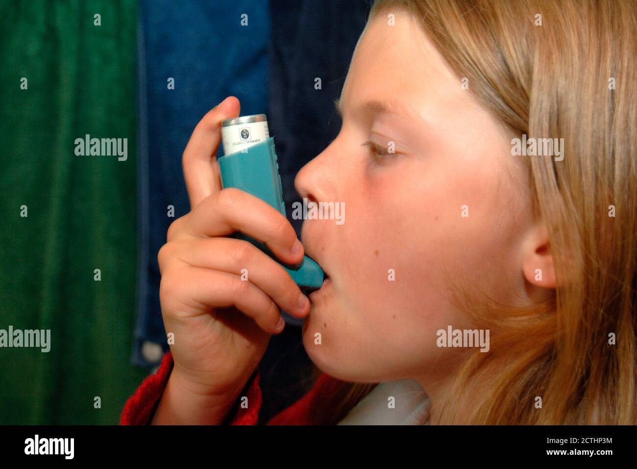 Asthma pumps hi-res stock photography and images - Alamy