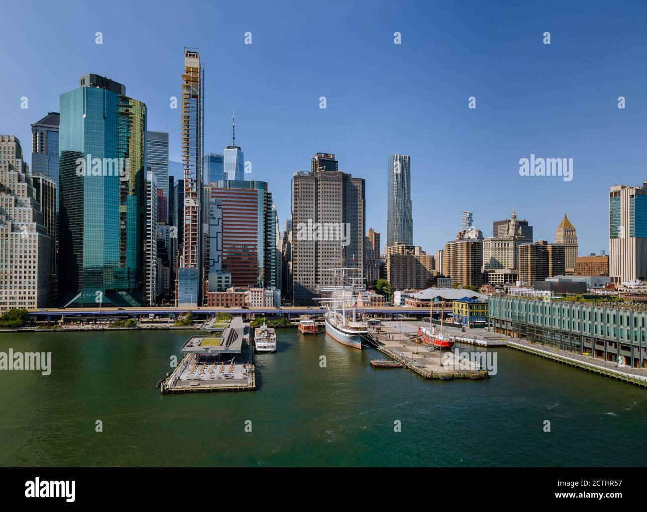 New York City Manhattan downtown skyline skyscrapers at high-rise ...