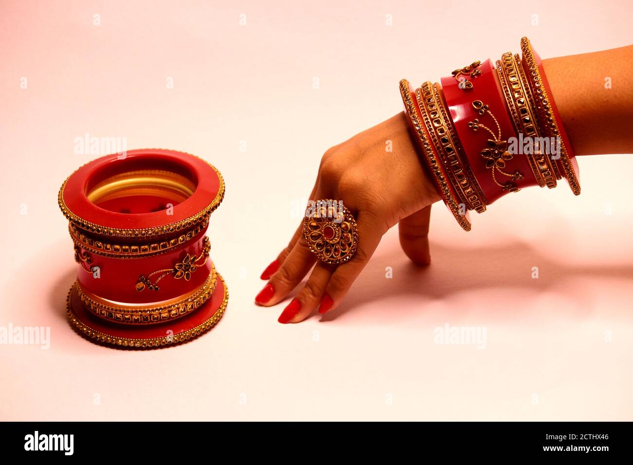 Indian Woman with bangles Stock Photo - Alamy