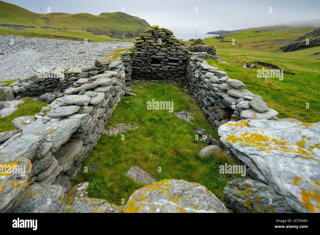 Ruined cottages hi-res stock photography and images - Alamy