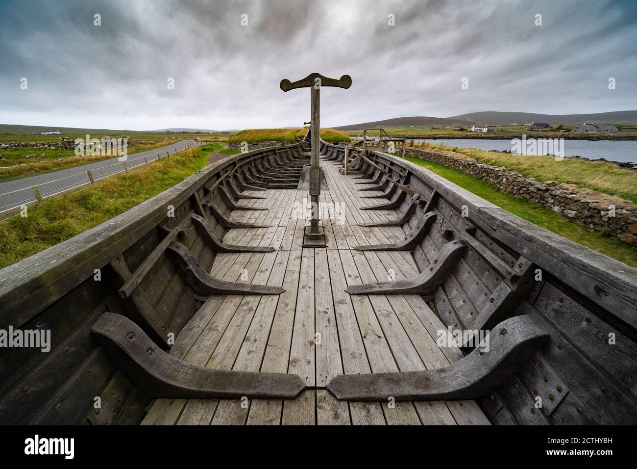Viking longboat hi-res stock photography and images - Alamy