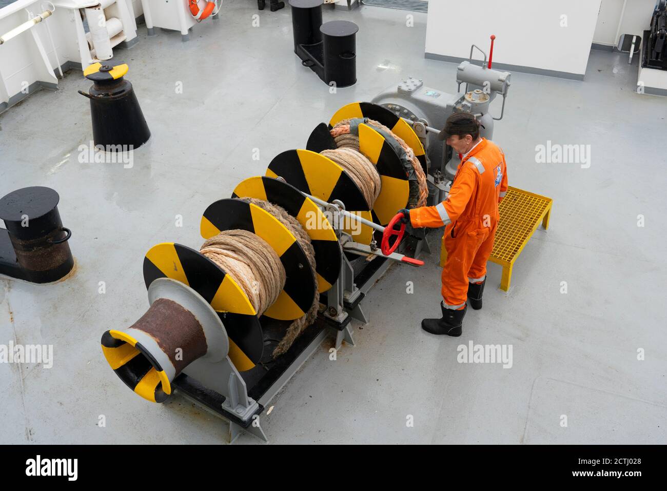 Windlass hi-res stock photography and images - Alamy