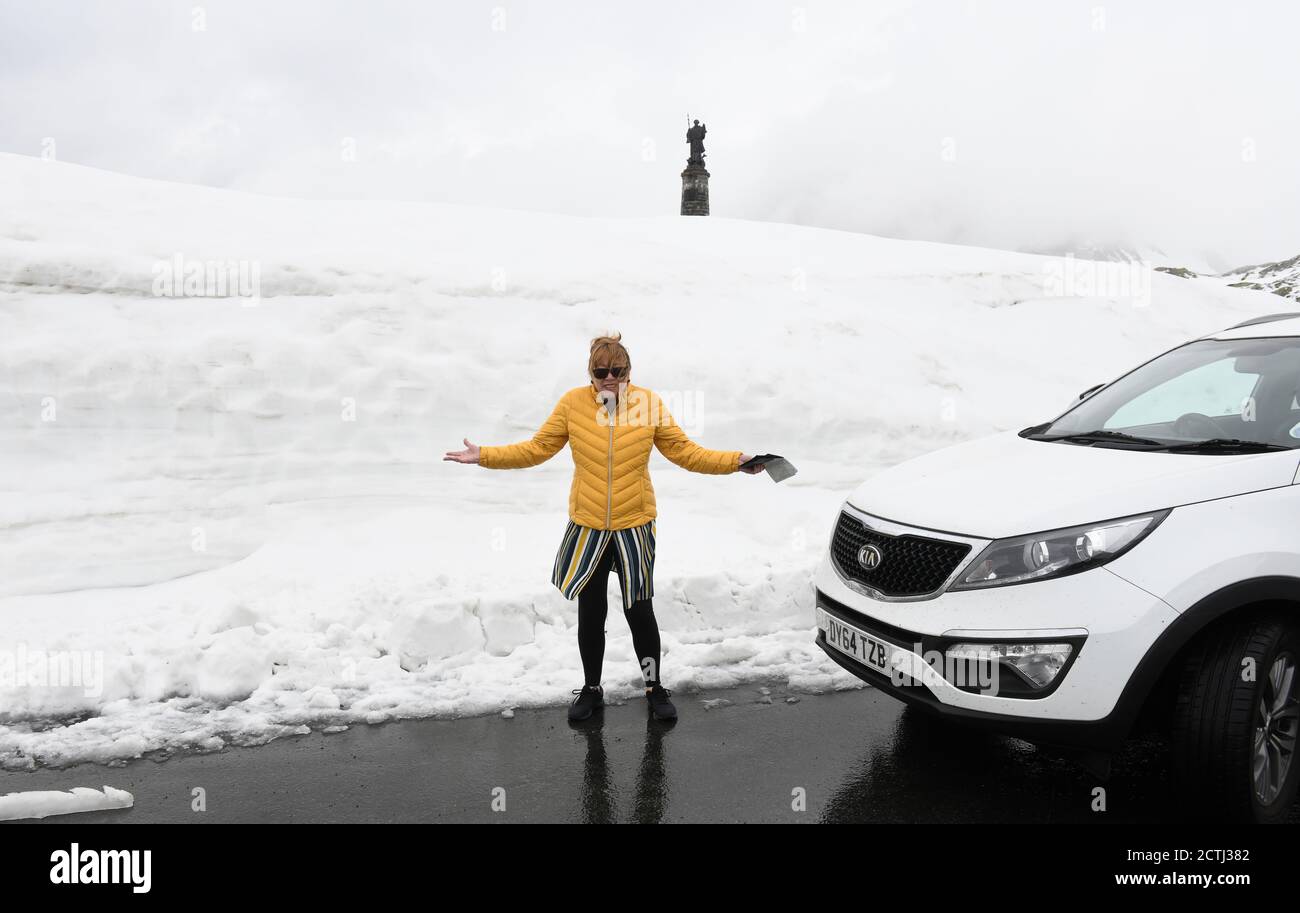 Woman tourist feeling the cold in the summer of 2019 at abandoned ...