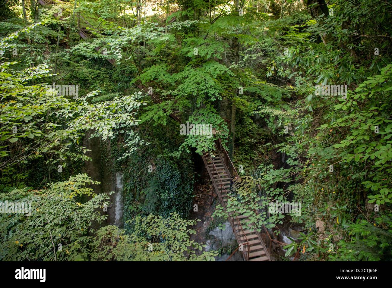 Plashing hi-res stock photography and images - Alamy