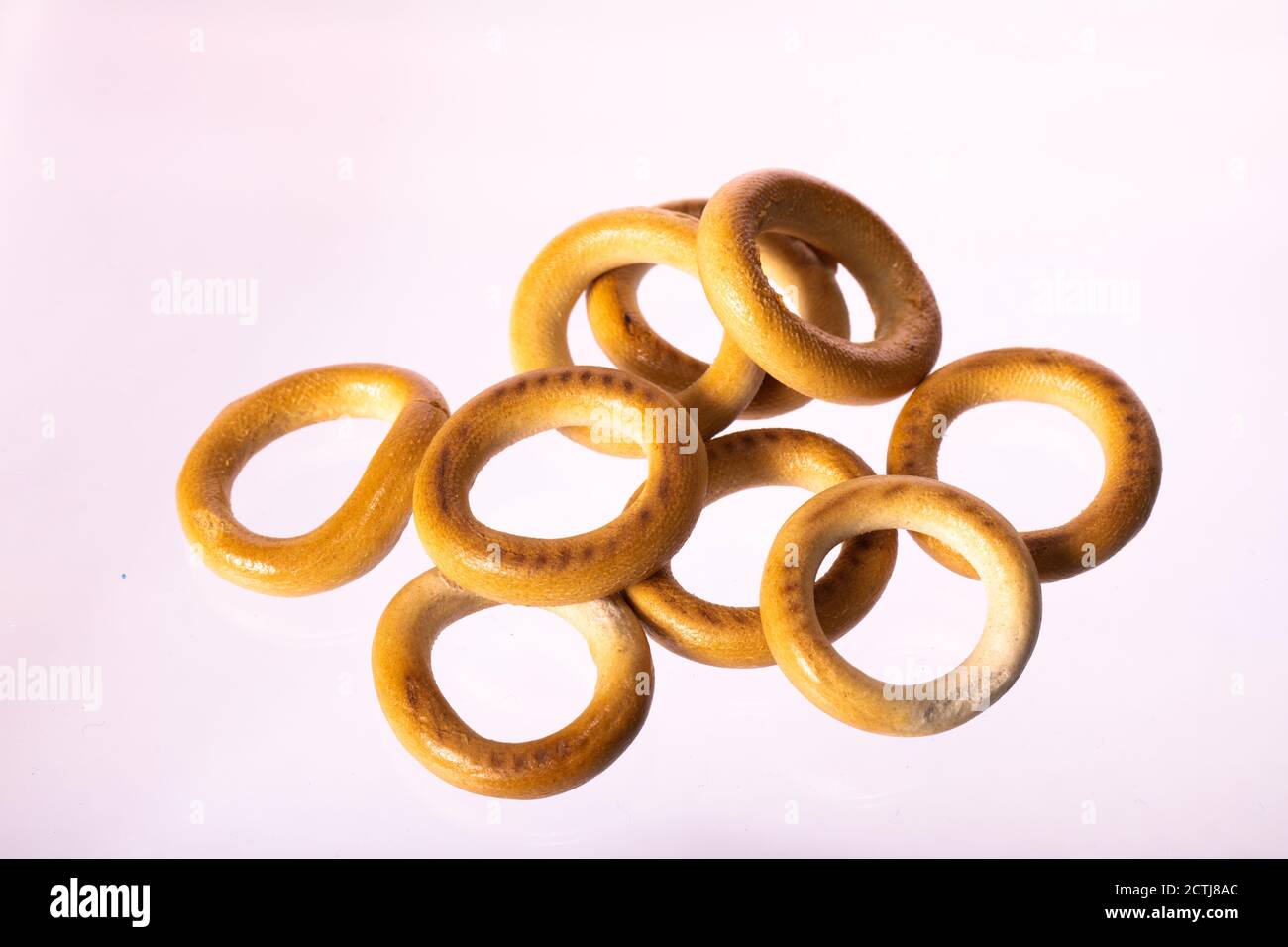 Traditional russian circle bread hi-res stock photography and images ...