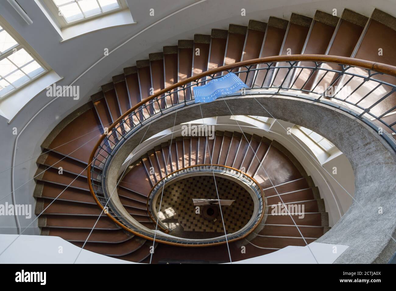 Heritage spiral staircase tourism hi-res stock photography and images ...