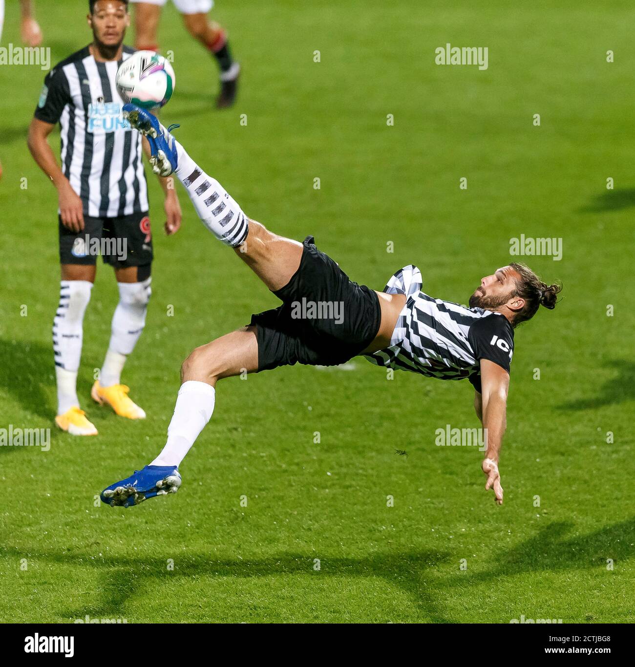 Sports images soccer overhead kick hi-res stock photography and images ...