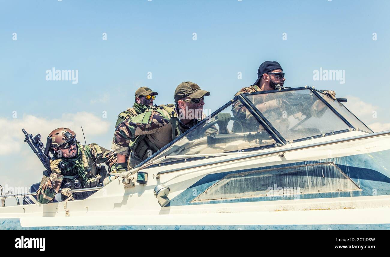 Special warfare boat team hi-res stock photography and images - Alamy