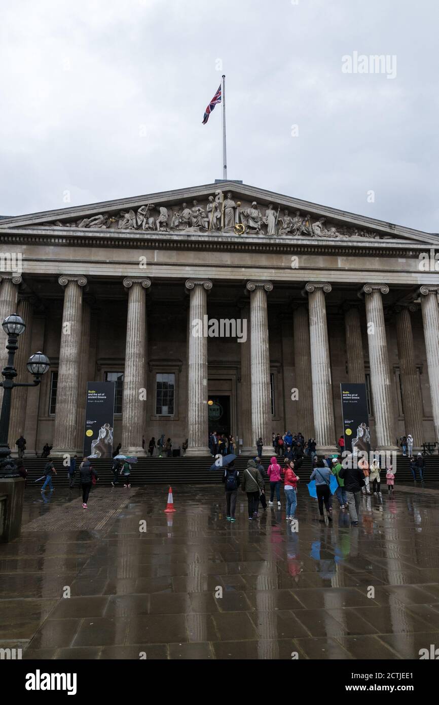 LONDON, UK, 27 APRIL 2018: The British Museum in London England UK ...