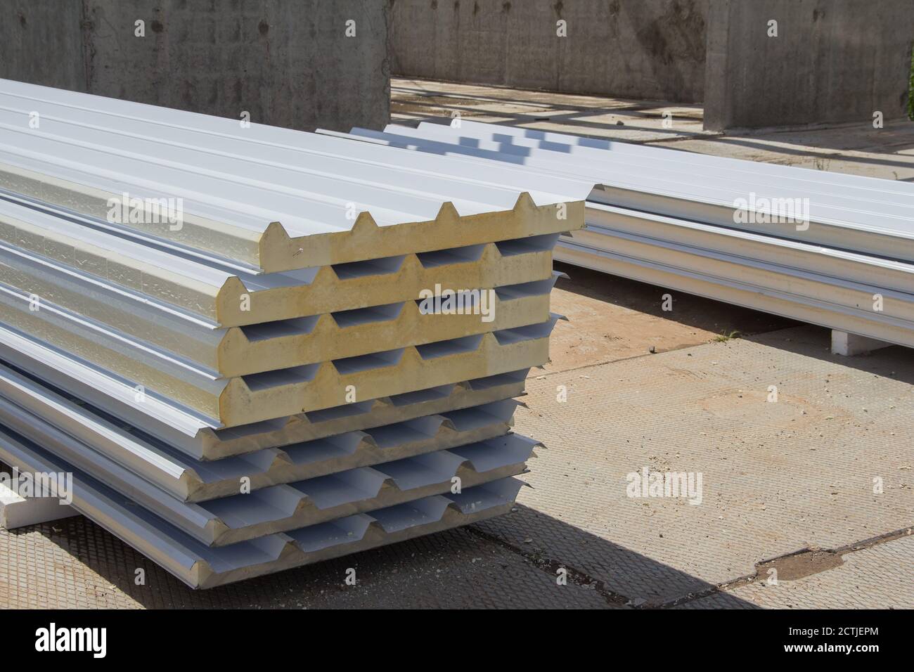 Sandwich panels hi-res stock photography and images - Alamy