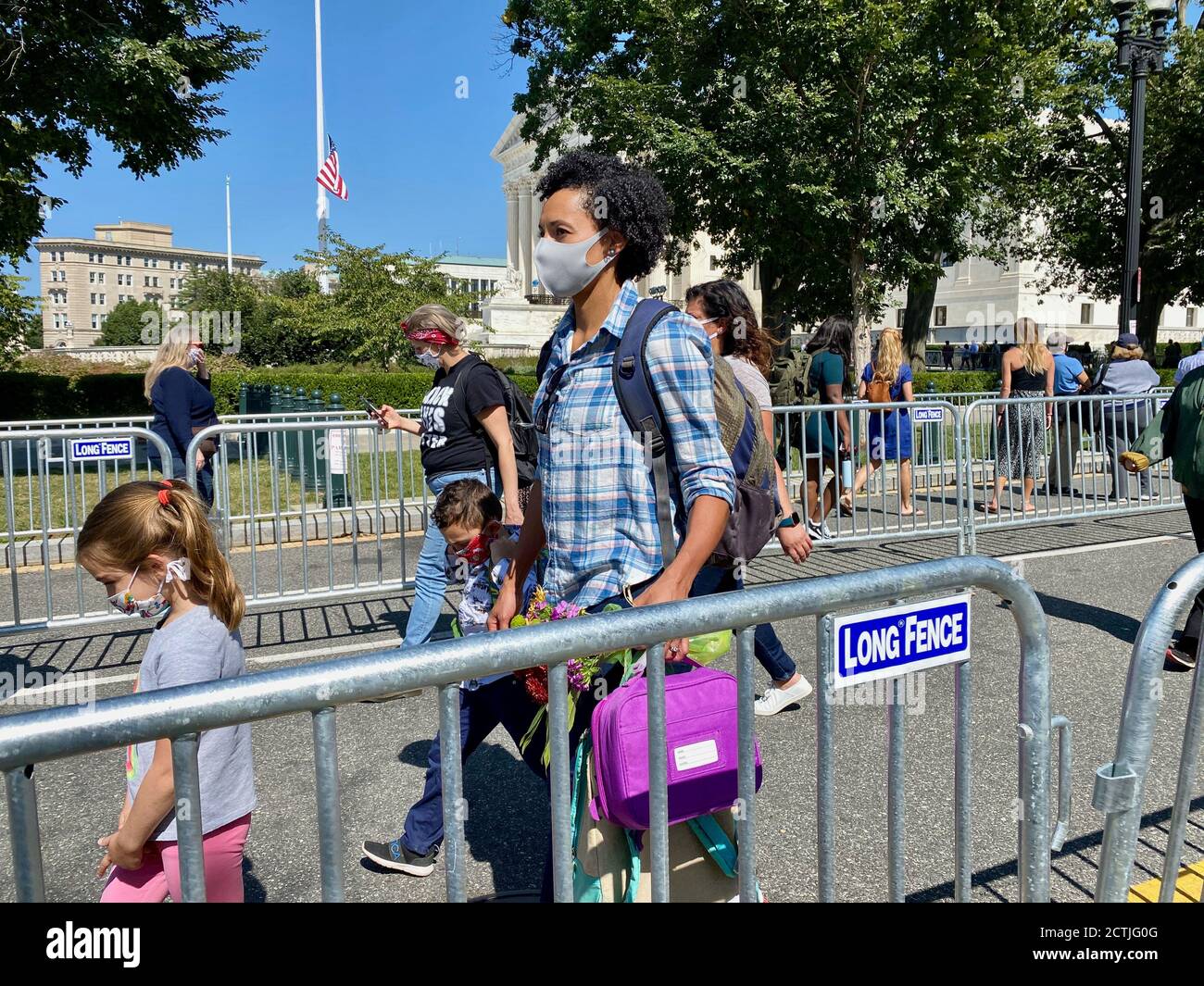 Washington Dc, Washington DC, USA. 23rd Sep, 2020. The public lines up ...