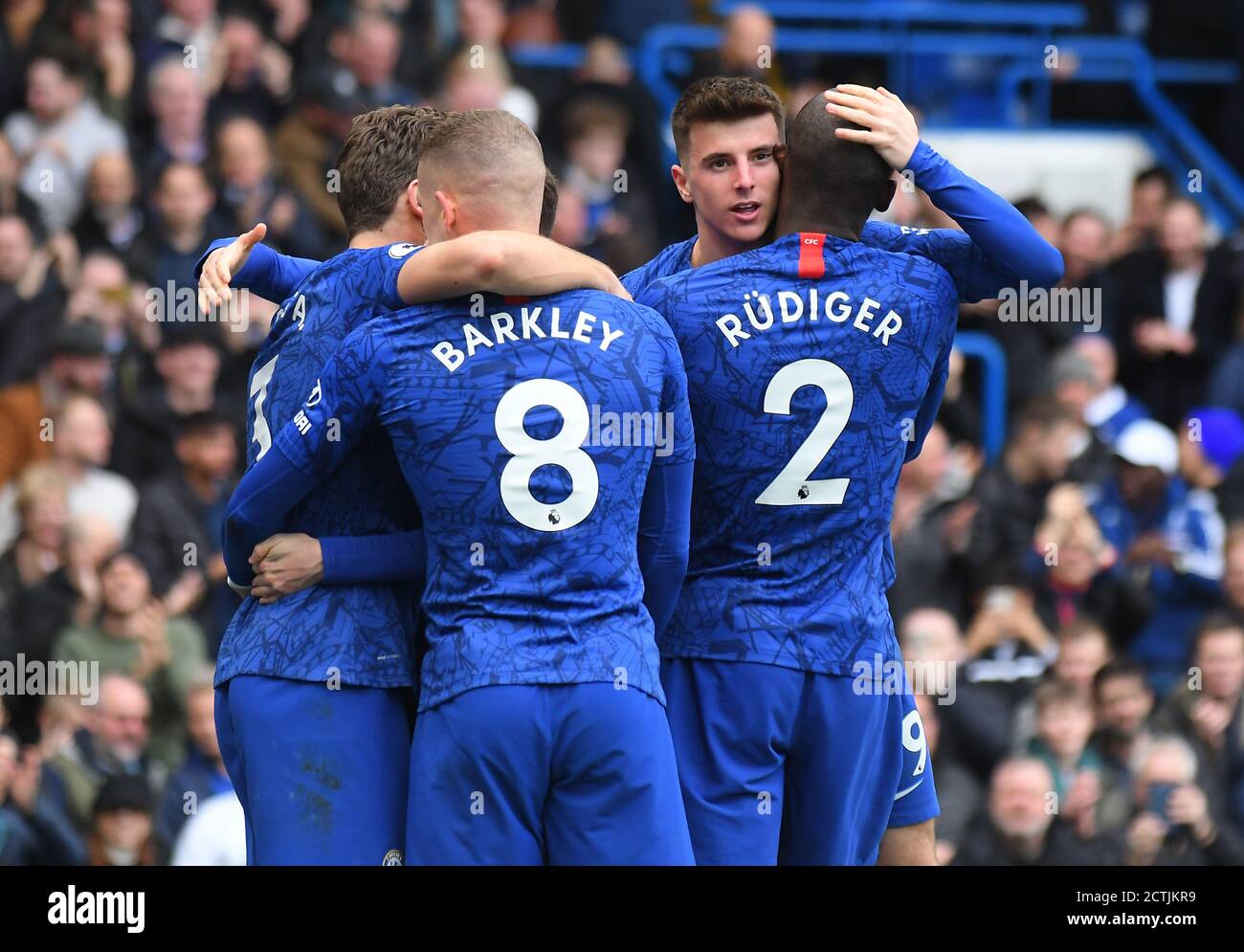 Mason mount goal hi-res stock photography and images - Alamy