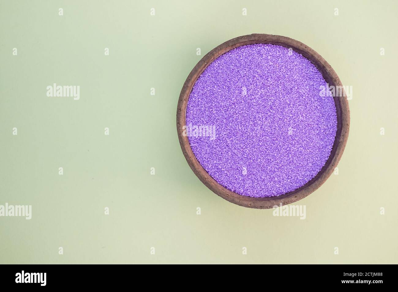 Colored sand art for kids hi-res stock photography and images - Alamy