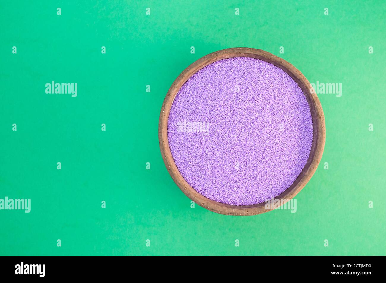 Colored sand art for kids hi-res stock photography and images - Alamy