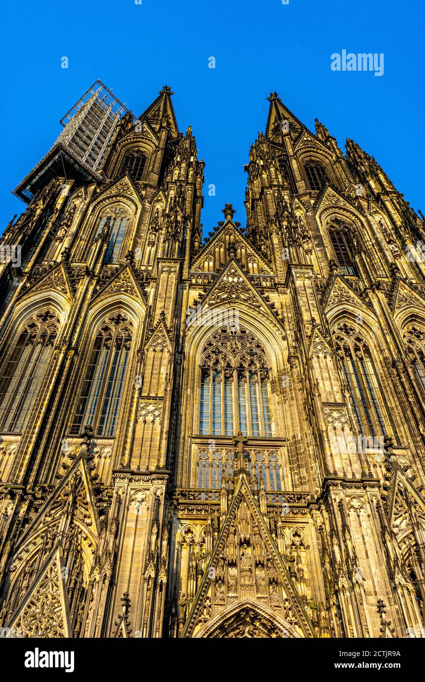 Vertical shot of Cologne Cathedral in Germany Stock Photo - Alamy