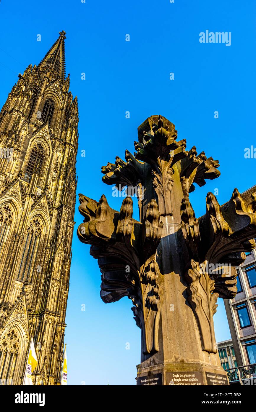 Vertical shot of Cologne Cathedral in Germany Stock Photo - Alamy