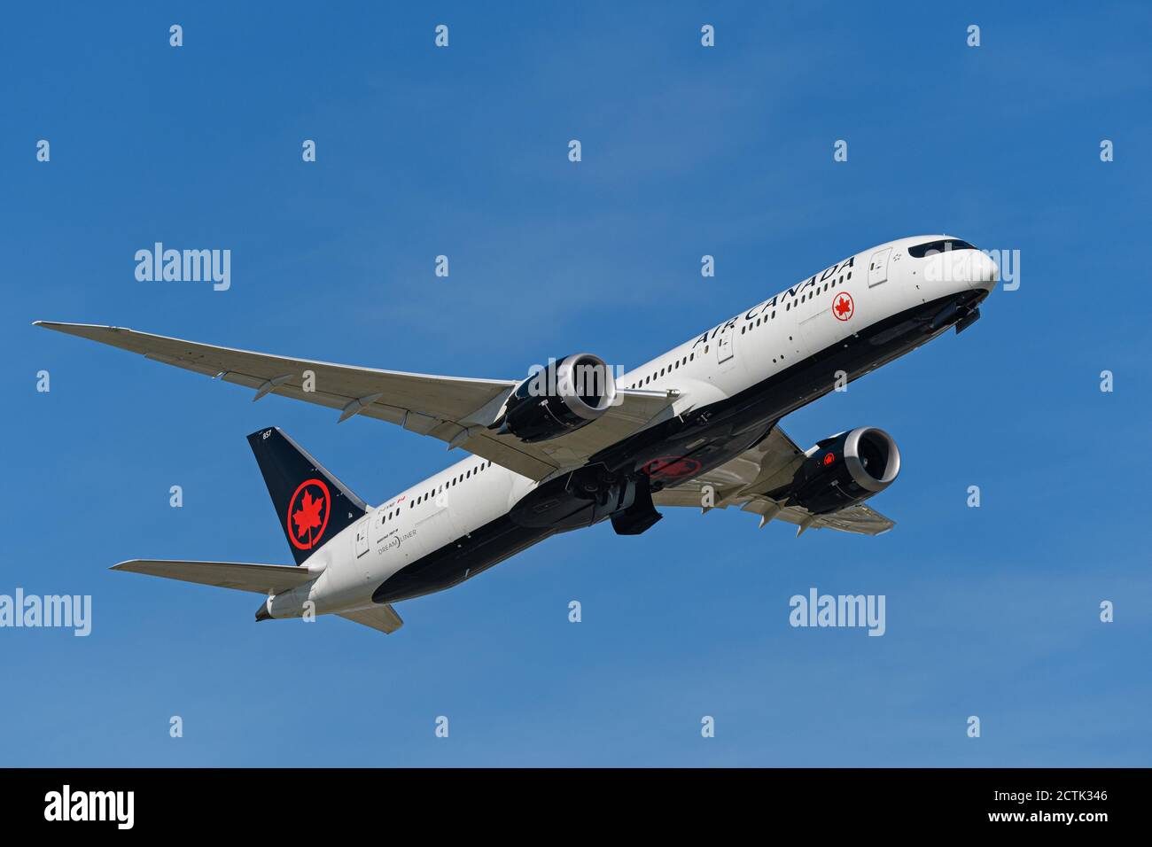 Air Canada plane Boeing 787-9 Dreamliner airborne after take-off from ...