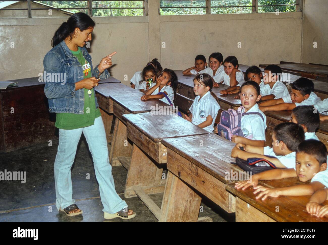 San Luis Planes, Honduras. Elementary School Classroom Stock Photo - Alamy