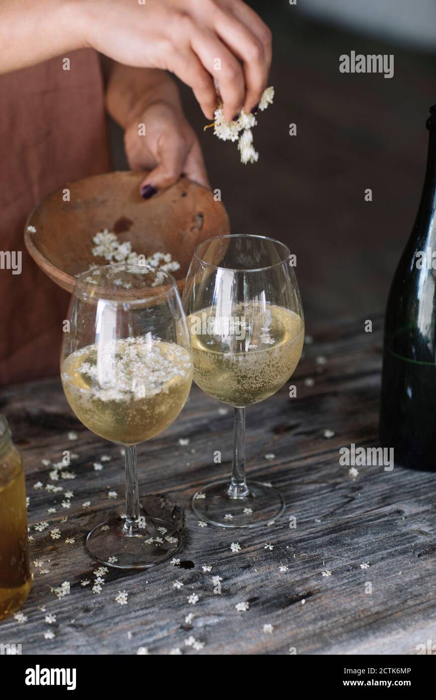 Sprinkling flower hi-res stock photography and images - Alamy