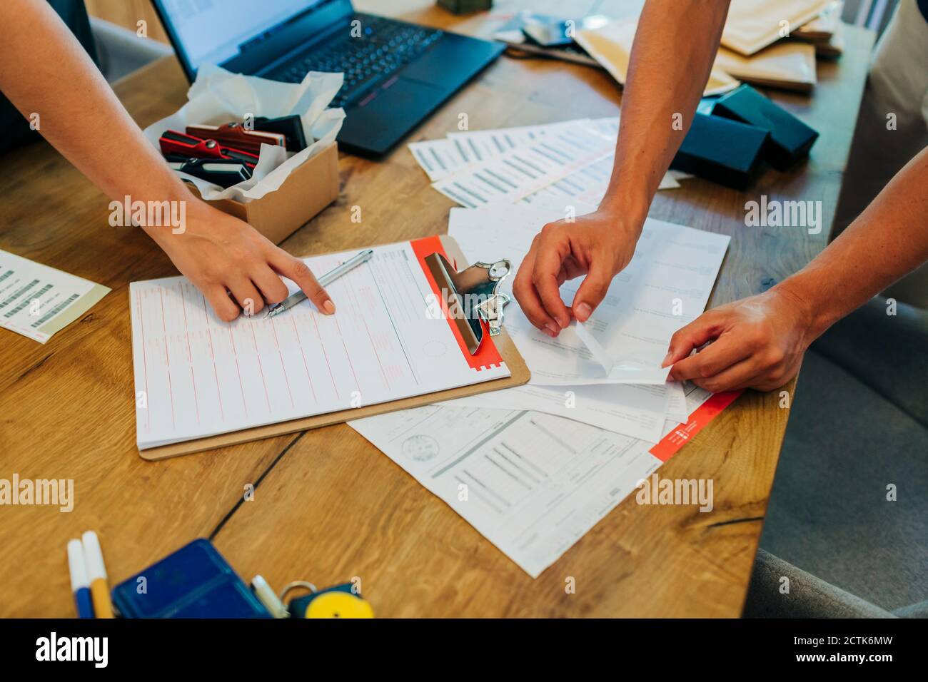Professional colleagues hi-res stock photography and images - Alamy