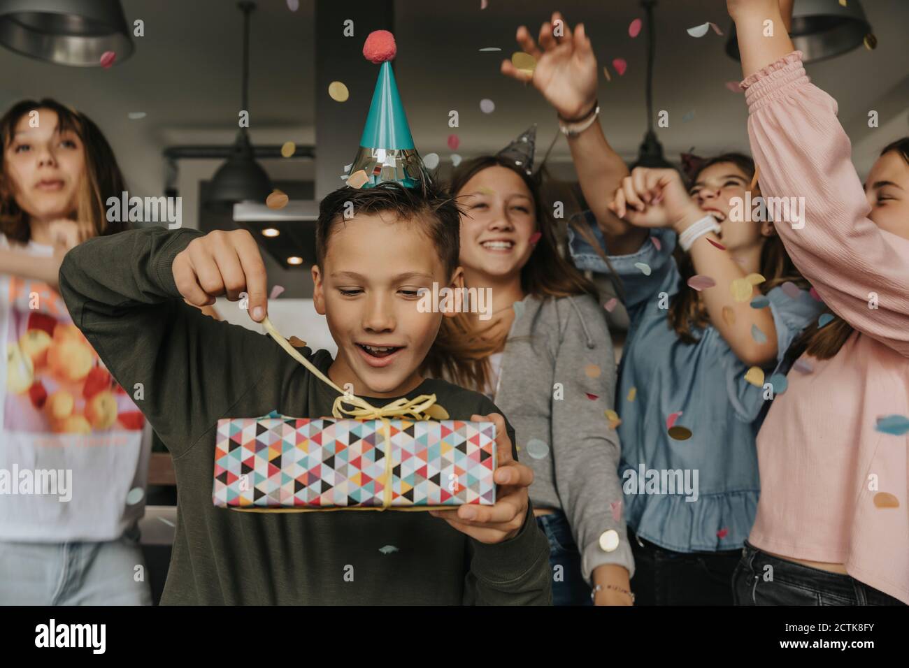 Boy curious girl hi-res stock photography and images - Alamy