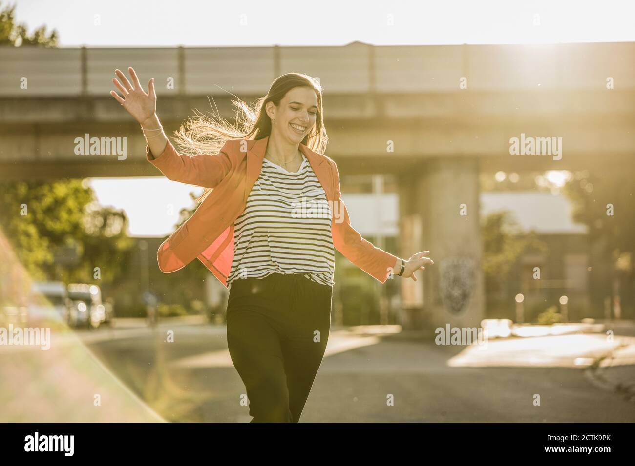 Running into arms hi-res stock photography and images - Alamy