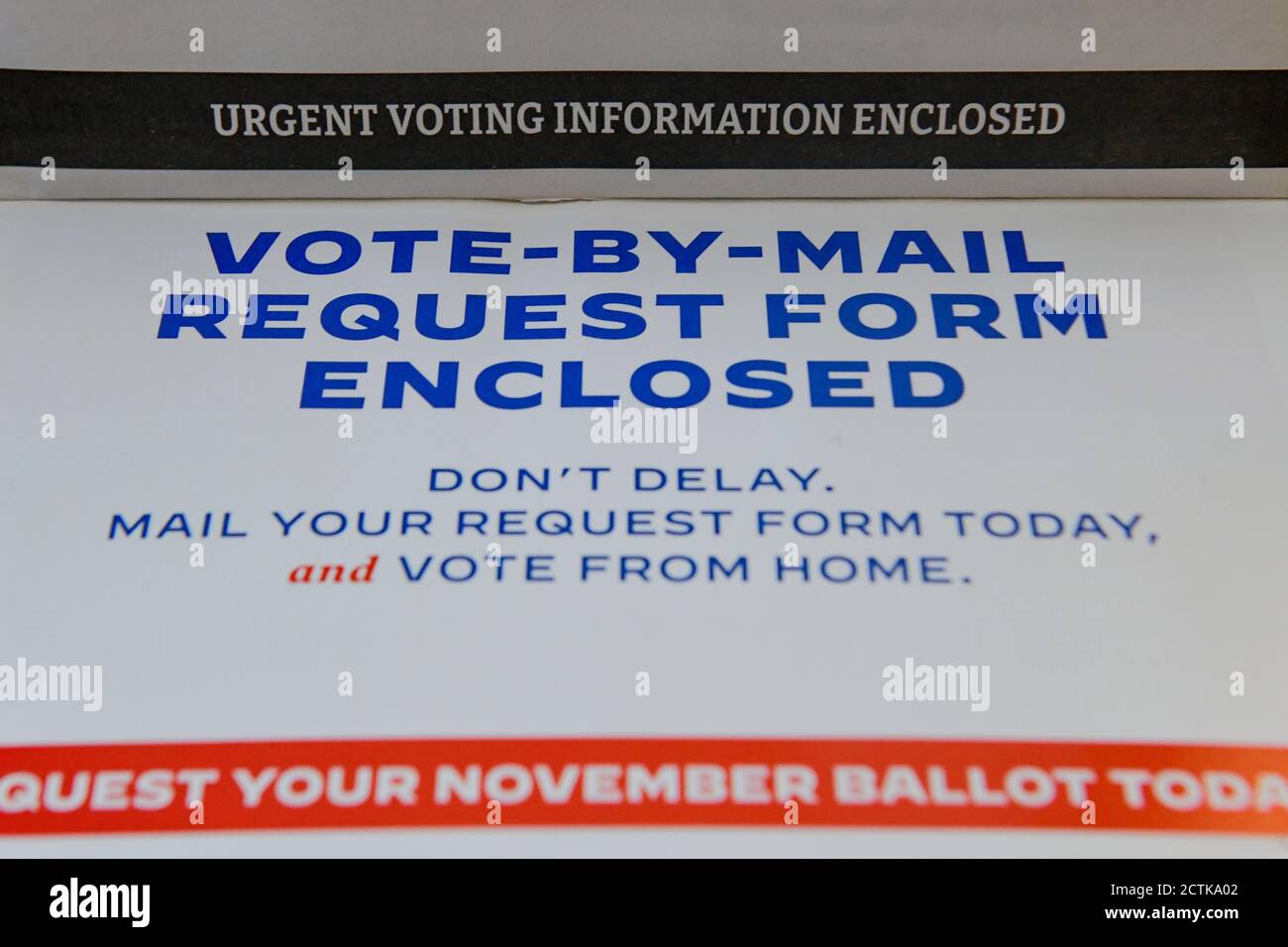 Vote via mail hi-res stock photography and images - Alamy