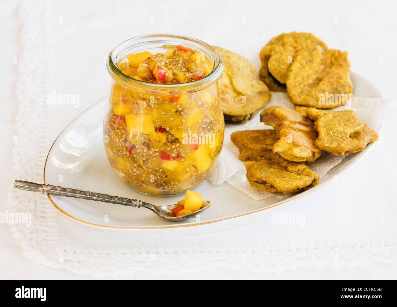 Deep fried fruit hi-res stock photography and images - Alamy