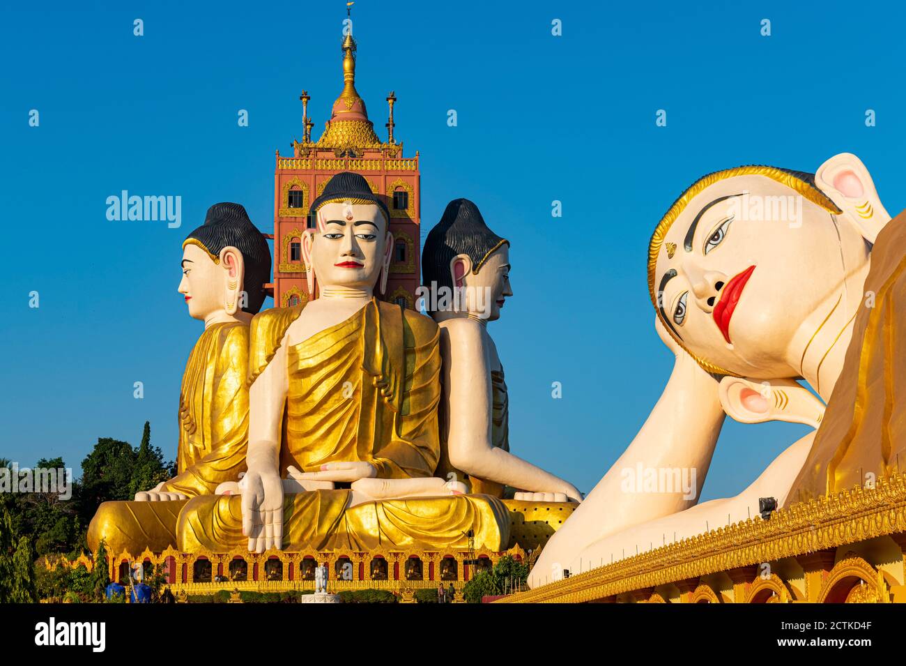 Statue of the buddha hi-res stock photography and images - Alamy
