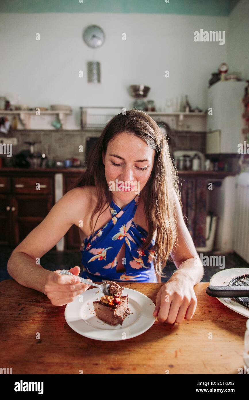 Woman cake slice hi-res stock photography and images - Alamy