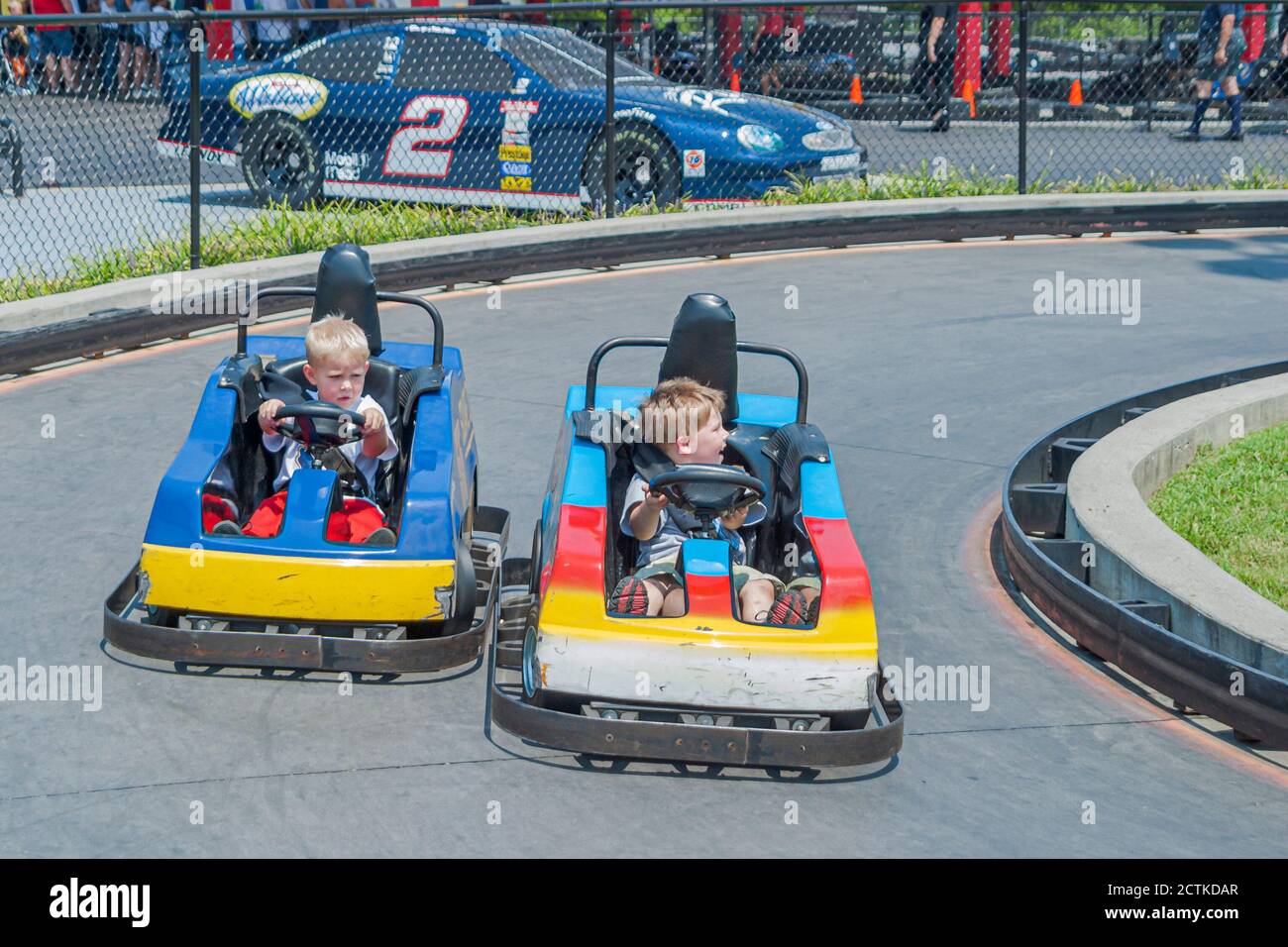 Boy making go cart hi-res stock photography and images - Alamy