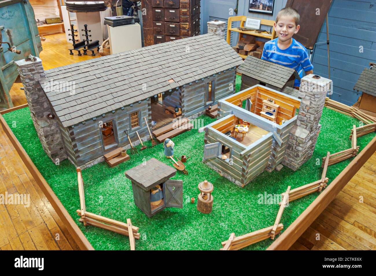 Inside Interior History Exhibit Exhibits Collection Collections High ...