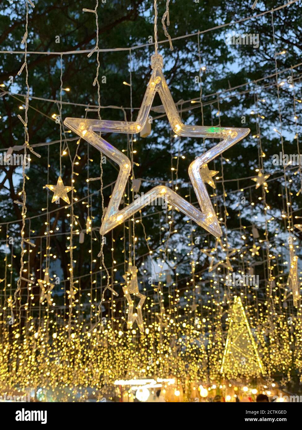 Star shaped light Stock Photo - Alamy